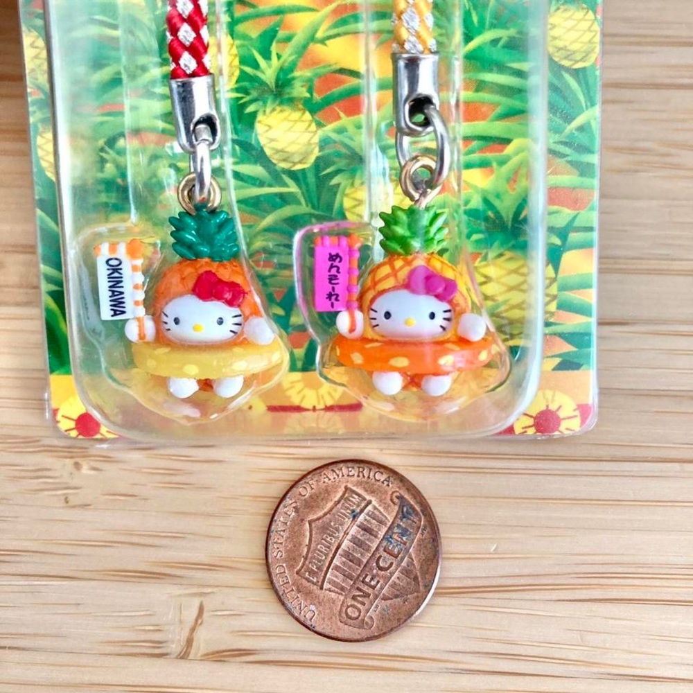 Rare 2003 Hello Kitty Gotchi Straps Set | Hello Kitty… - Gem